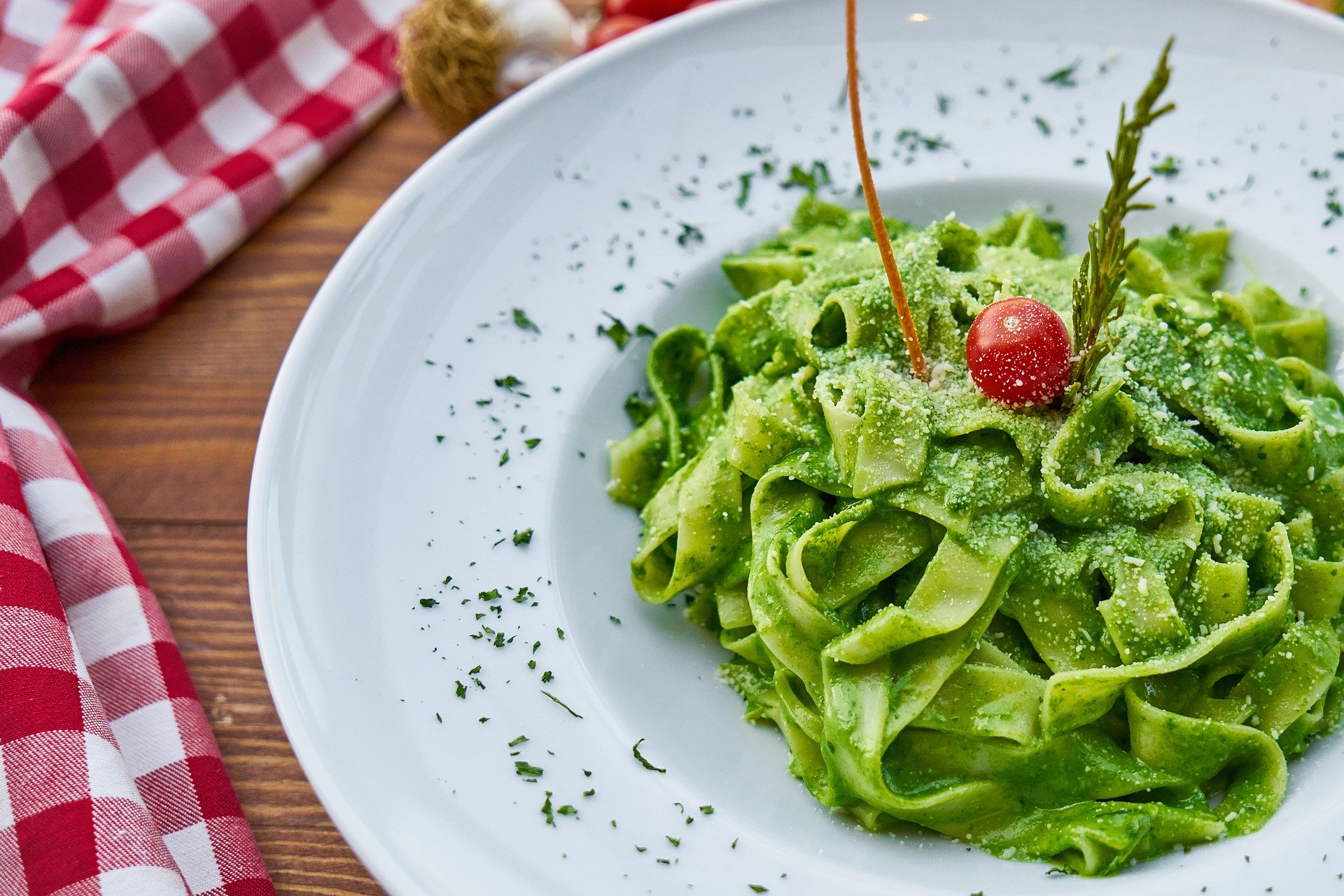 Spinach Pasta - Explore Italy and Beyond