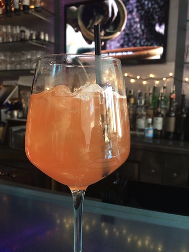 Rose Aperol Spritz - Explore Italy and Beyond